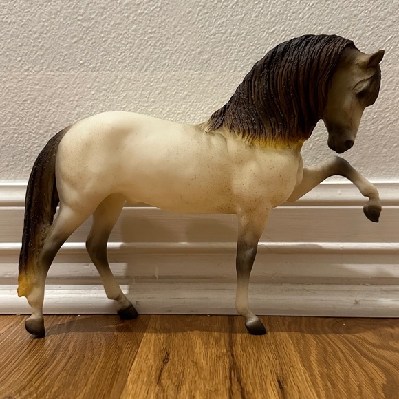 Breyer | Toys | Breyer Horse 88 Legionario Iii Medieval Knight | Poshmark